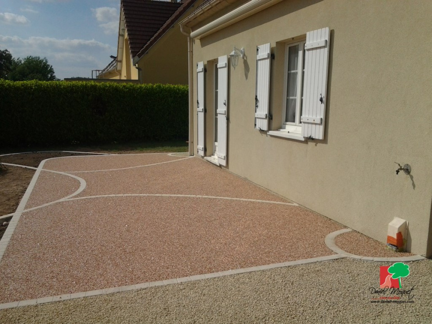 Projet d'aménagement de Terrasse en Alvéostar® et Boibé®